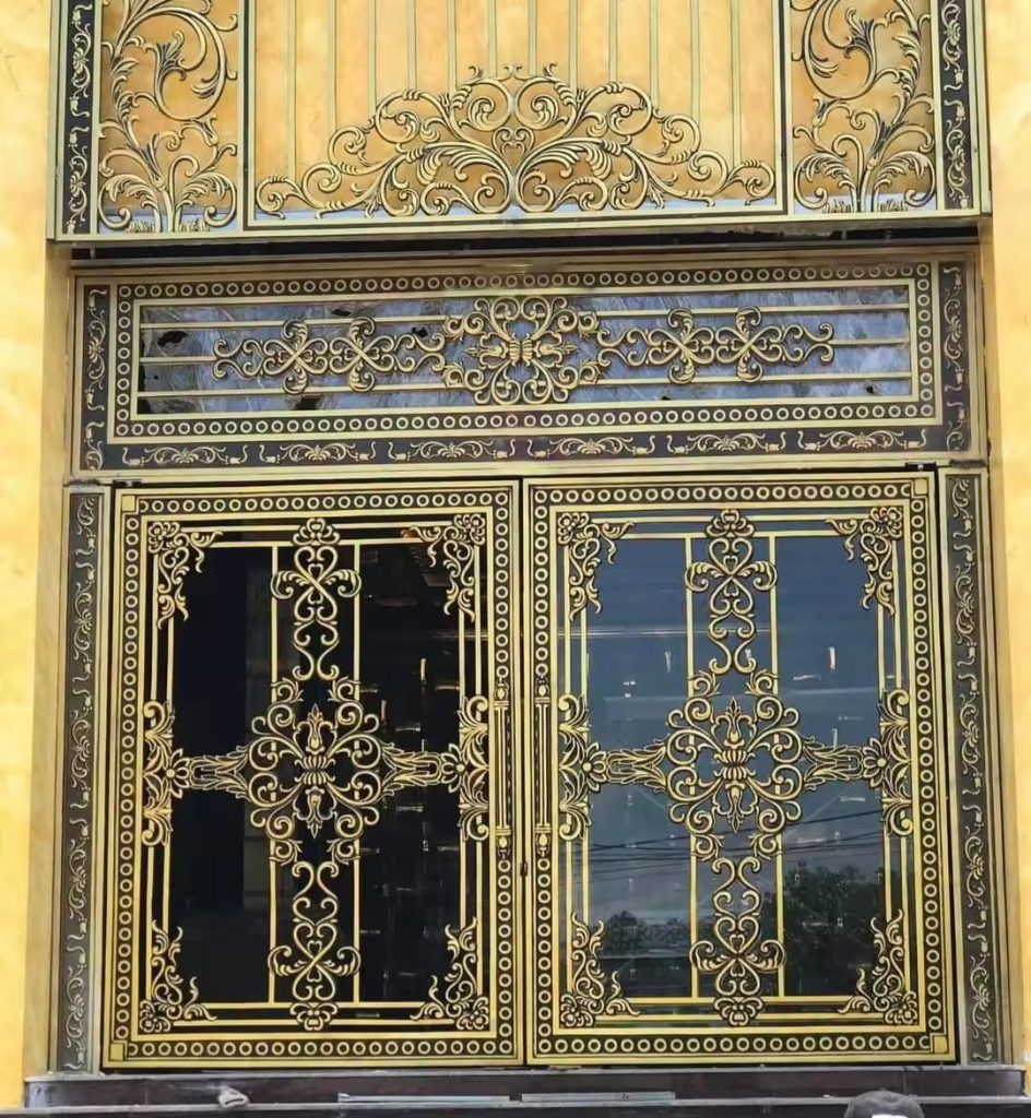 Solid Cast Aluminum Sliding Door Gate – Luxury and Security Combined