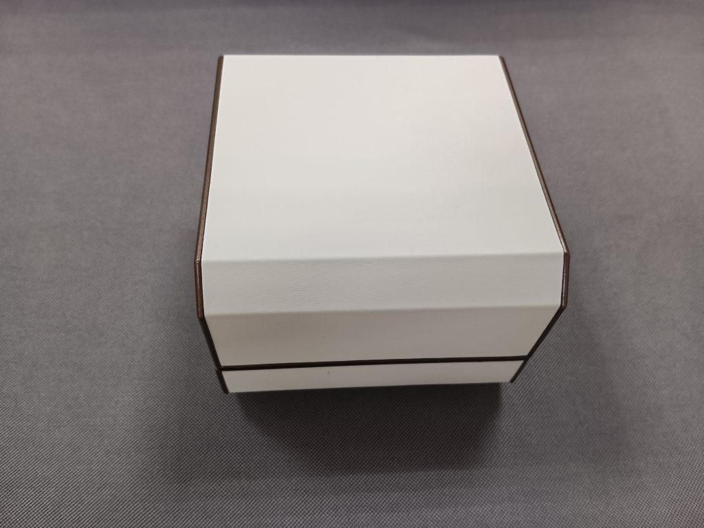 White Flat Open Octagonal Bracelet Jewelry Package Box – Elegant and ...