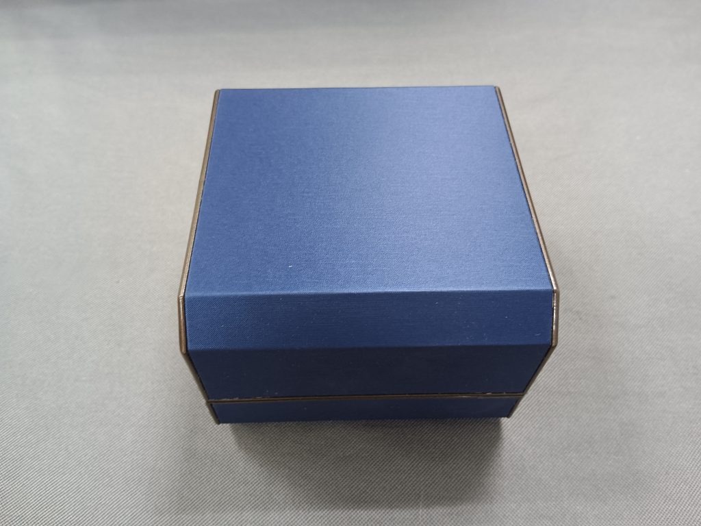 Blue Flat Open Octagonal Bracelet Jewelry Package Box – Elegant and ...